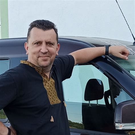 Невідома Україна Неизвестная Украина Exploring Ukraine ТИХИЙ СНІГ 2009 Facebook