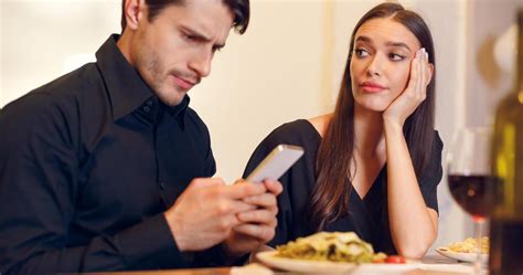 Горькая правда 7 признаков что ваш мужчина — неудачник Marieclaire