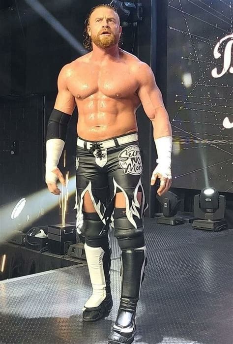 Pin On Buddy Matthews Fka Buddy Murphy