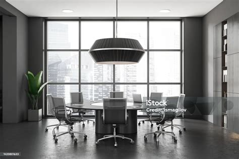 파노라마 창 근처에 좌석 테이블 및 선반이있는 회색 사무실 실 인테리어 디자인에 대한 스톡 사진 및 기타 이미지 디자인 0명 3차원 형태 Istock