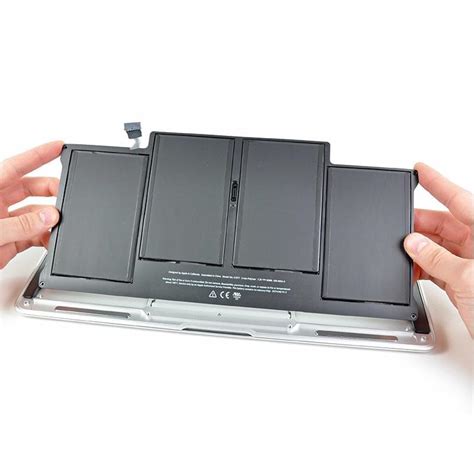 B Ng Gi Thay Pin Macbook Ch Nh H Ng T I Tphcm