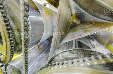 인쇄 발행기 정곡을 세트 재생속도 Roto 옵셋 인쇄 누르십시오 인쇄기에 대한 스톡 사진 및 기타 이미지 인쇄기 잡지