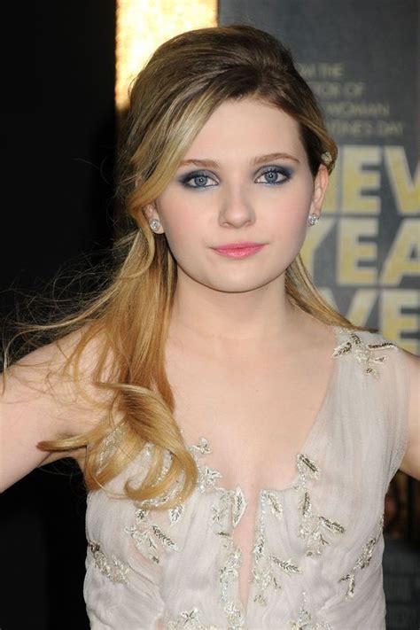Most Beautiful Young Actresses 60 Photos Moonagedaydreamfilm
