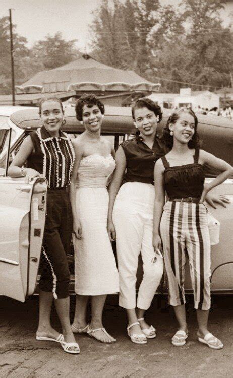 Vintage 1950s Black