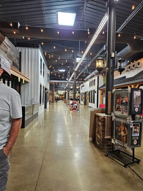 This Enormous Ohio Indoor Market Pairs Shopping Flea Market Finds And