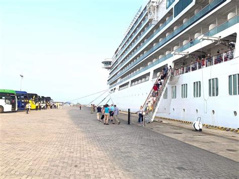 កំណើនទេសចរណ៍ចាប់ផ្តើមកើនឡើង នាវាទេសចរបរទេសមួយគ្រឿងផ្ទុកអ្នកដំណើរជាង ៨០០នាក់