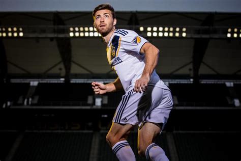 Nashville Sc Officially Signs Dave Romney Club And Country
