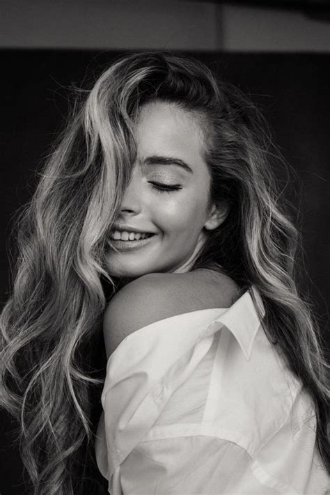 Позинг Позы для фотосессии Фотосессия Женский портрет Портрет