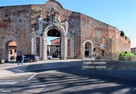 Porta Camollìa Is One Of The Ancient Gates In The Walls Of Siena Stock