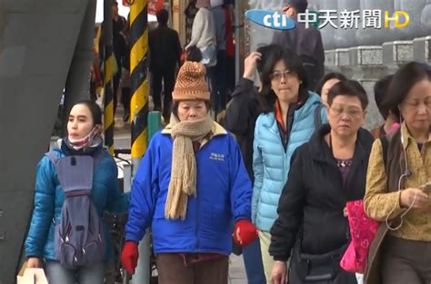 又有冷氣團！下波「全台有雨」凍回冬天 中部以北探12度