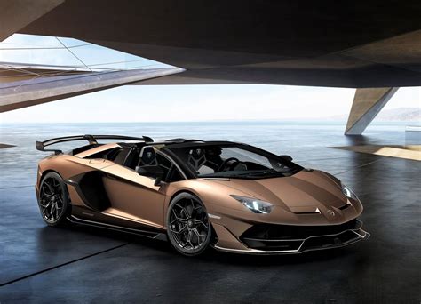 Lamborghini Aventador Svj Roadster 770 Cv A Céu Aberto