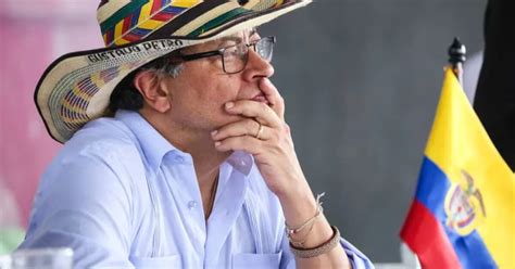 Petro dedicará su día cívico a ver Netflix Este error desató la