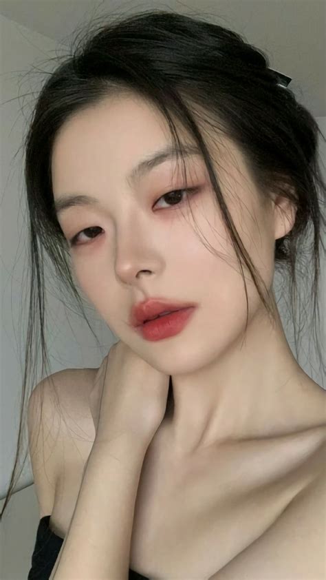 Pin By Krngirlsss On 🦋 M A K E U P 🦋 Romantic Makeup Soft Makeup Looks Subtle Makeup