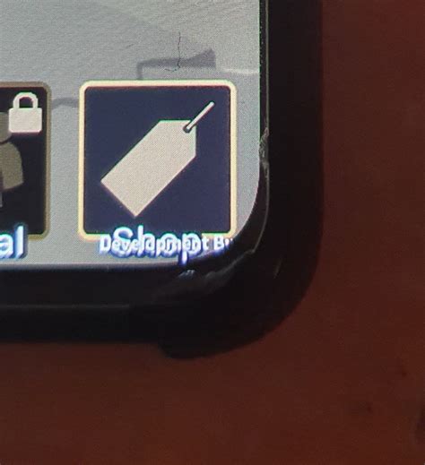 screen safearea doesn t support punch hole and round corners