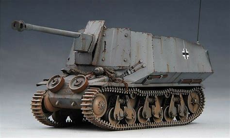 Ww2 Tank Model With Metal Parts
