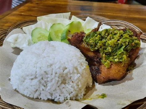 24 Rumah Makan Bebek Bakar Lada Hitam Termurah Di Jakarta