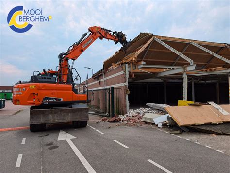 Mooiberghem Nl Eerste Jumbo Filiaal In Berghem Wordt Gesloopt Nieuwbouw Lidl Gaat Van Start