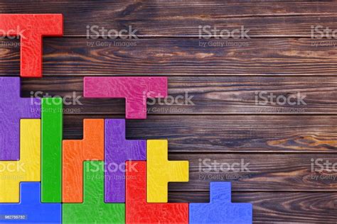 논리적 사고 개념입니다 다른 다채로운 모양 나무 블록입니다 3 차원 렌더링 개념에 대한 스톡 사진 및 기타 이미지 개념 블록쌓기 게임 0명 Istock
