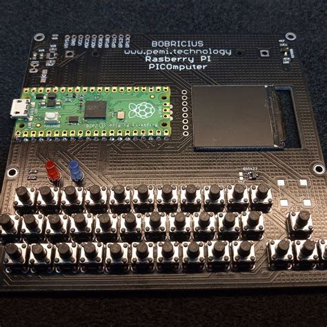 Doomsday Communicator Powered By Raspberry Pi Pico Tom S Hardware
