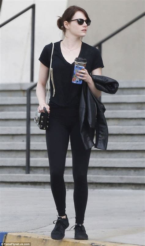 Oh My Goodness Emma Stone In A Skintight Yoga Pants In Los Angeles