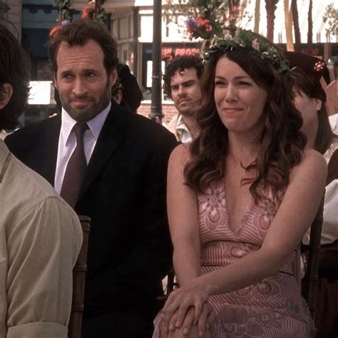 Luke And Lorelai In This Episode 🥺 Rgilmoregirls