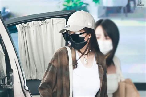 Reporter Zhang Xiaohan Comprehensive Report Mainland Actress Yang Mi