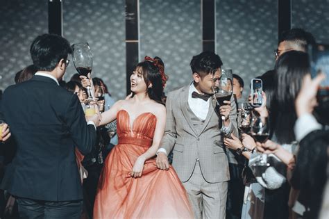 分享 婚禮必玩！ 無酒不歡 嗨到爆的婚禮活動 結婚板 Dcard