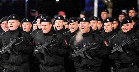 САД ставија три лица на „црната листа“ поради одбележување на Денот на Република Српска