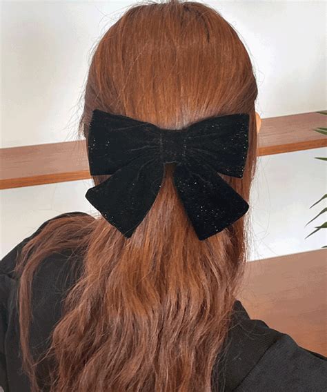 당일출고진짜예뻐요 크리스마스 연말룩 밤하늘 반짝이 펄 고급 벨벳 리본핀 리본 머리핀 헤어핀 왕리본 무도회 자동핀 에이블리