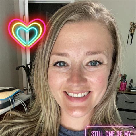 Tired Mom Threads