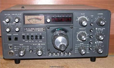 Yaesu FT-901DM, Desktop Shortwave Transceiver | RigReference.com