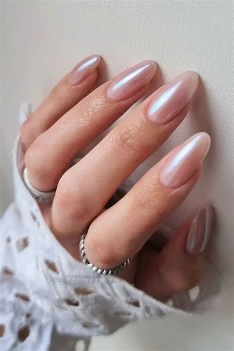 Slay The Summer With These 25 Chrome Nail Ideas Chrome Nails Nude