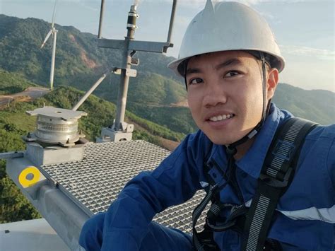 Vinh Tran On Linkedin Navigating Through The Mist To Reach A Turbine Over 100 Meters High Is A