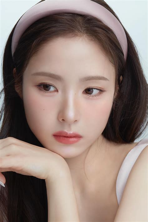 더쿠 머리띠 스타일링 찰떡으로 잘어울리는 신세경