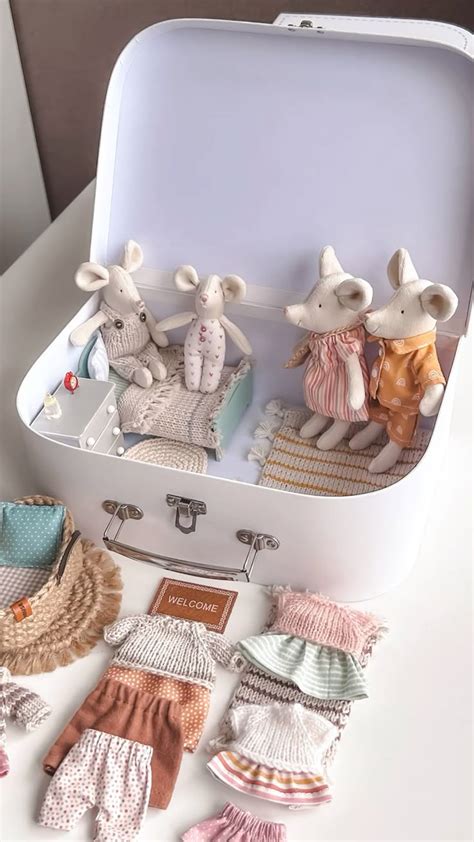 ИГРУШКИ • МЫШКА • КУКОЛЬНЫЙ ДОМИК On Instagram Набор в чемоданчике Описание и детали в Stories