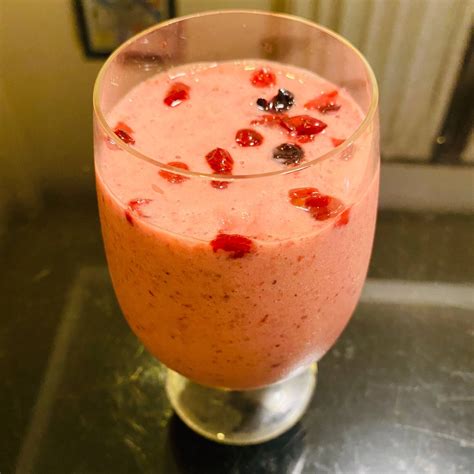 สูตร สมูตตี้เบอรี่โยเกิร์ตมะพร้าว พร้อมวิธีทำโดย Joy 365 Days Menu Challenge Wongnai Cooking