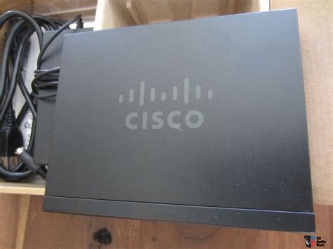 CISCO SG D HP Port PoE Switch Photo US Audio Mart