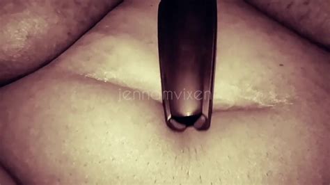 Wet Bellybutton Fucking With Tripod