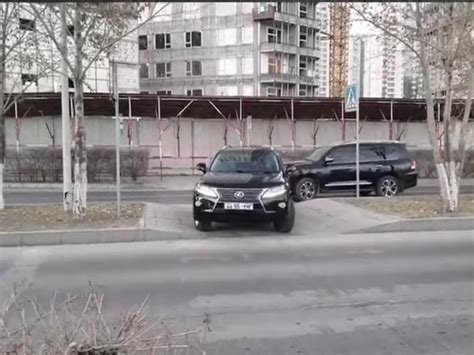 Явган хүний гарцаар буцаж эргэх хөдөлгөөн хийсэн жолооч нарт хариуцлага тооцно Isee Mn