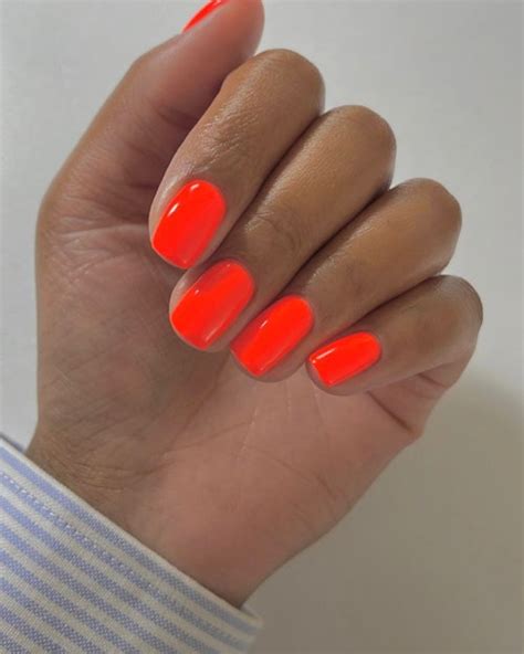 The Best Neon Nail Designs To Screenshot Now Grazia