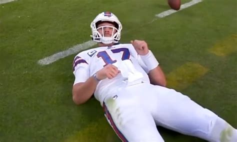 No Butts About It Bills Josh Allen Paying The Price For Hurdling
