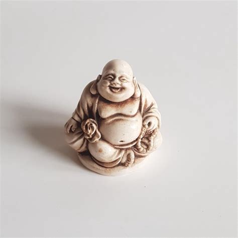 Статуэтка хотей нэцкэ купить в Москве цена 350 руб продано 8 ноября 2024 Коллекционирование