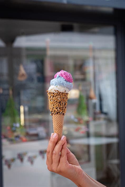 Хлебоизкусителница 🩷🩵🤍Обичаме да раздаваме награди затова ще изненадаме с любимия им сладолед