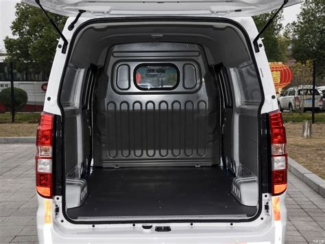 New Energy Jinbei Ev Van Mini Truck Van With Advanced Electric