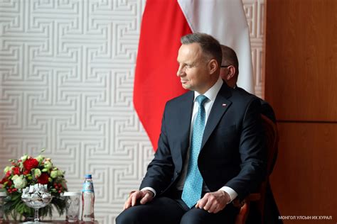 УИХ ын дарга Г Занданшатар БНПУ ын Ерөнхийлөгч Анджей Дудад бараалхав