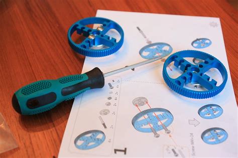 Makeblocks Starter Robot Kit Is A Great Intro To Robotics And Coding Marin Mommies