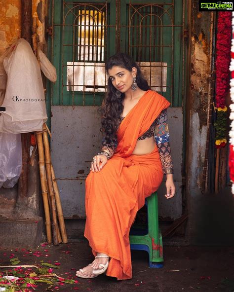 Lisha Chinnu Most Liked Photos And Posts Gethu Cinema