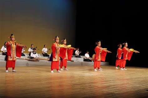 写真詳細八重山古典民謡コン6八重山毎日新聞フォトライブラリ