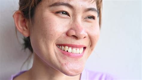 53 731 Asian Mouth Stock Videos Footage And 4k Video Clips Getty Images