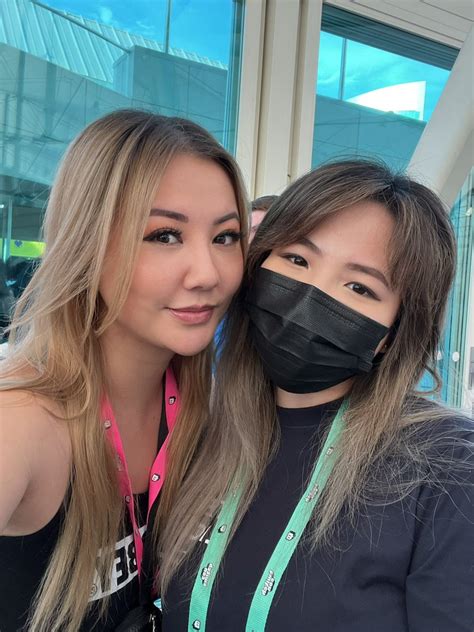 Gina Darling At TWITCHCON On Twitter Found A Bunch Of Cuties At TwitchCon